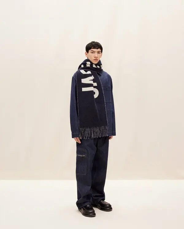 Jacquemus Logo Jacquard Fringed Edge Scarf