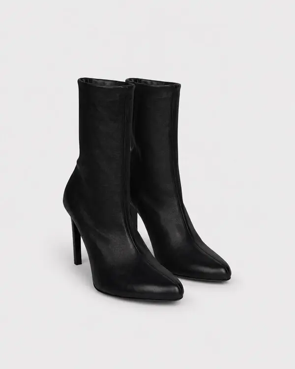 Victoria Beckham Harlow Mid Boot 100 Stretch Nappa Leather - Black