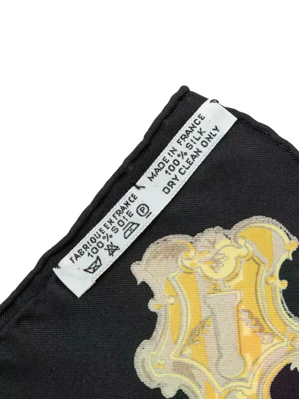 Hermès 1998-2002 Les Cles Silk Scarf 90 Scarves
