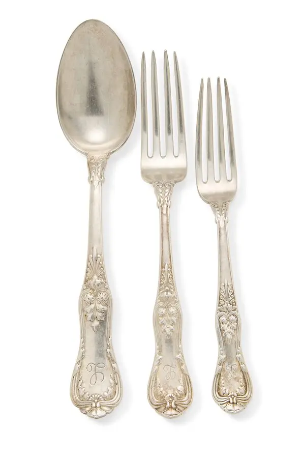 VINTAGE TABLEWARE 18 Piece Cutlery Set