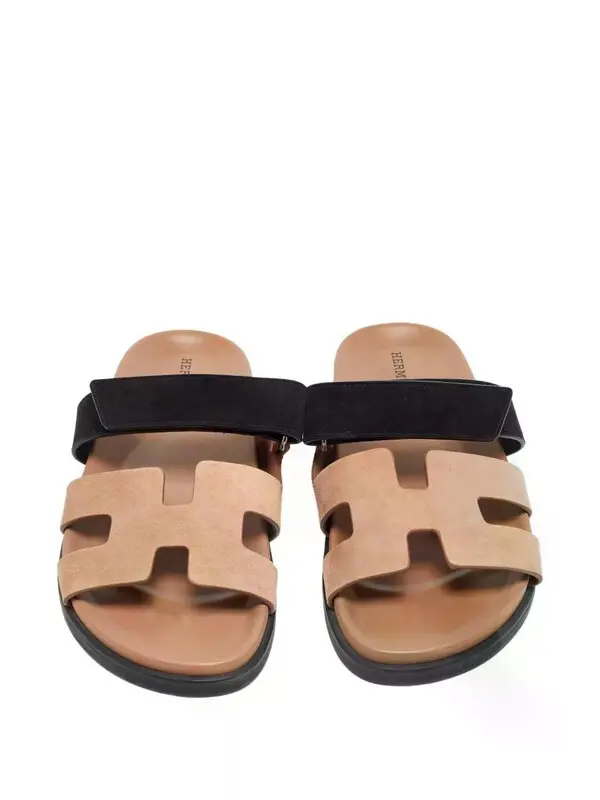 Hermès Chypre Cut-out Sandals - Neutrals