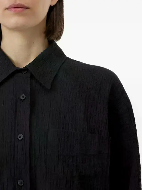 Closed Crinkle-effect Blouse