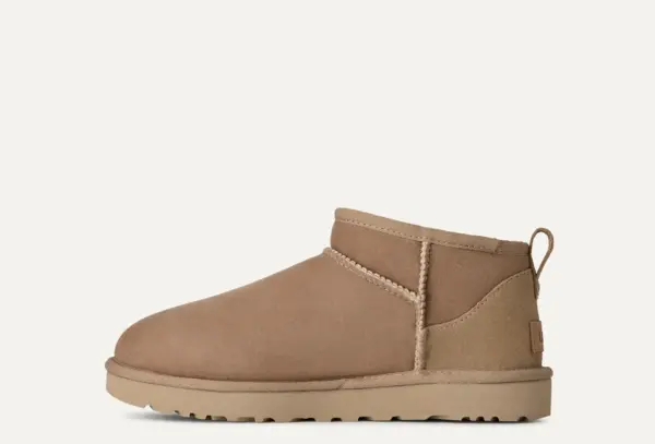 UGG W Classic Ultra Mini - Sand