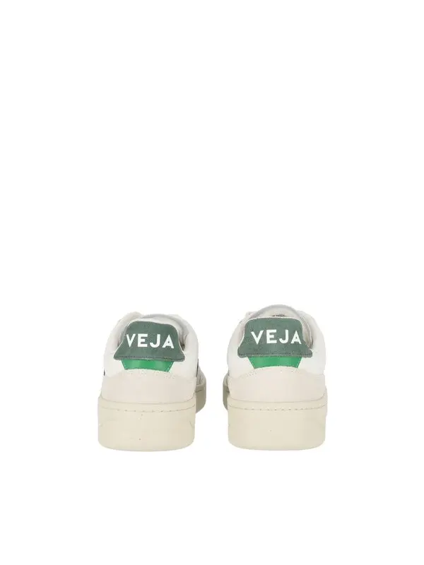 VEJA V 90 Extra Cyprus - White