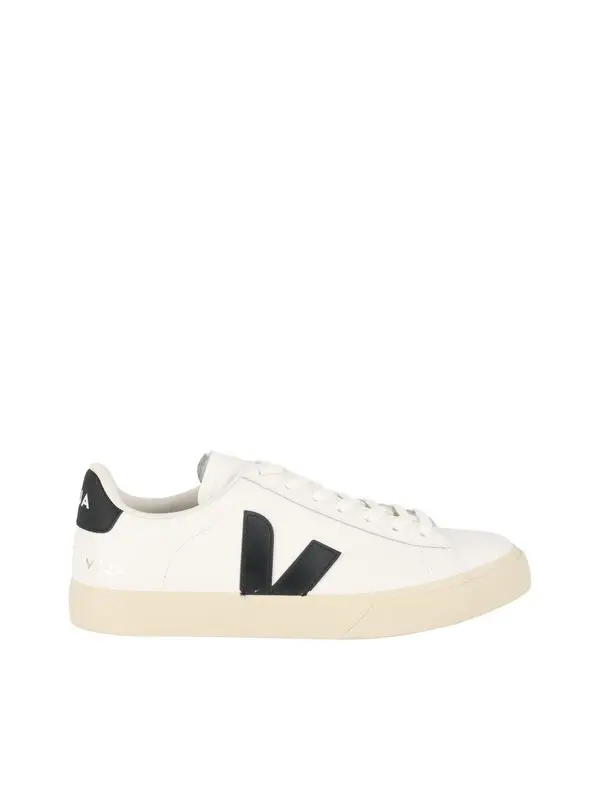 VEJA Campo Extra Black