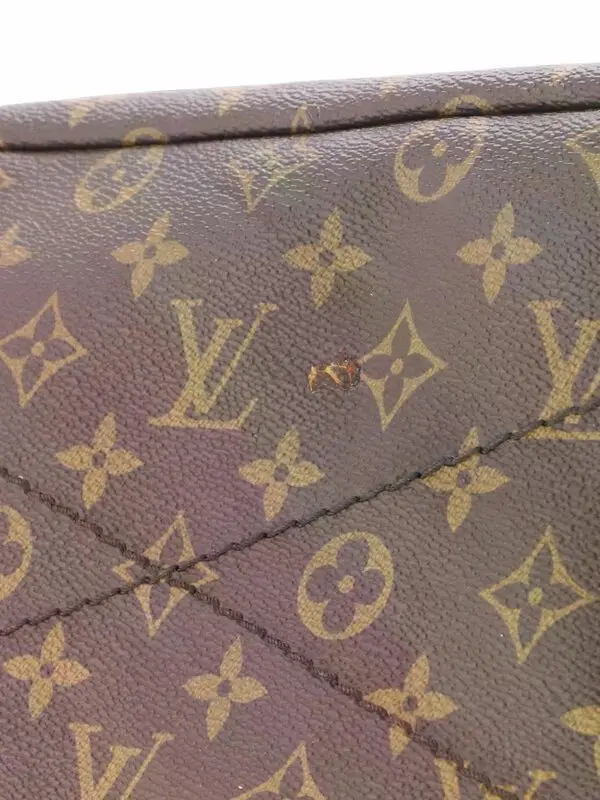 LOUIS VUITTON Artsy Handbag Monogram Canvas Mm Shoulder Bag
