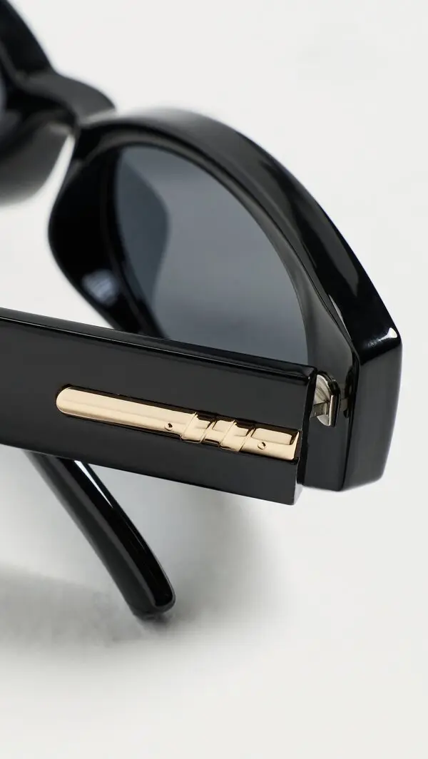 Le Specs Belladonna Sunglasses