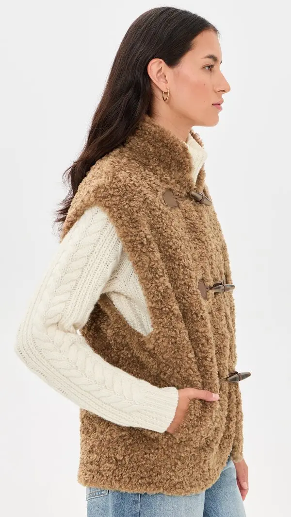 UGG Niah Toggle Vest
