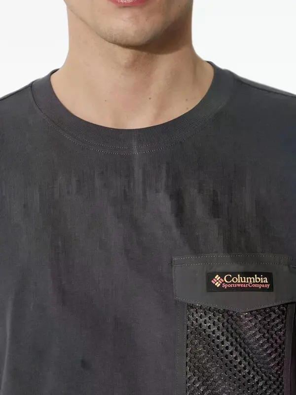 Columbia Mesh-pocket T-shirt