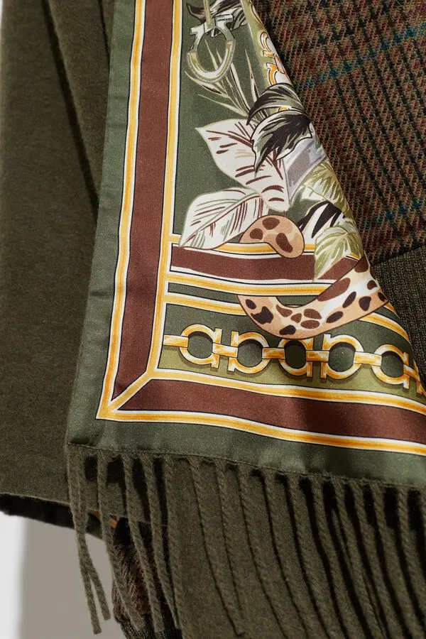 FERRAGAMO Cashmere Poncho With Fringes