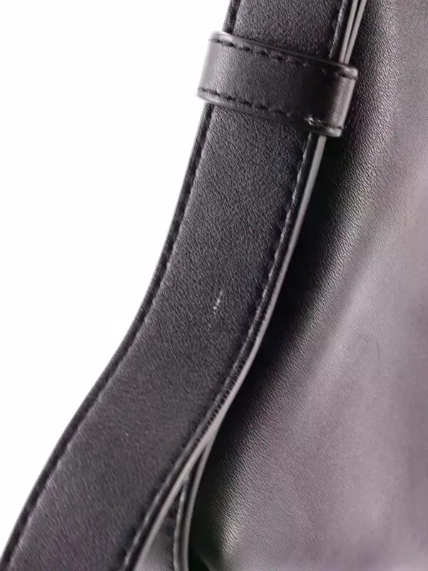 Bottega Veneta Cradle Shoulder Bag Leather Medium Hobo Bag