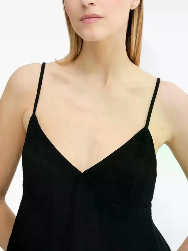 GESTUZ Gzcamila V-neck Strap Top