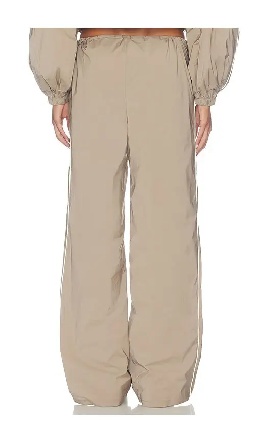SNDYS. Arden Pant In Brown