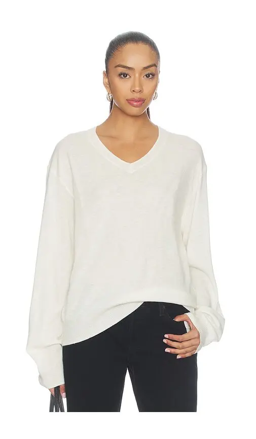 Lioness Olsen V Knit Sweater In White