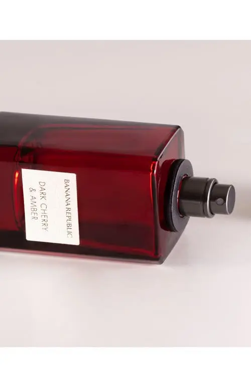 Banana Republic Icon Collection Dark Cherry & Amber 2.5 Oz/ 75ml Eau De Parfum