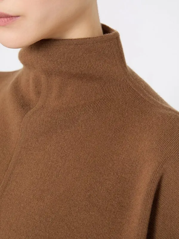 Max Mara Wool And Cashmere Cropped Jumper