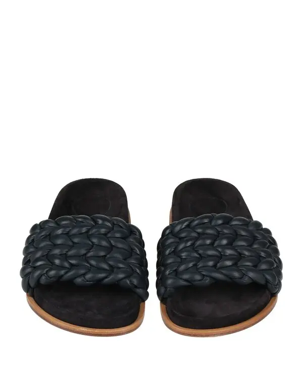 Chloé Minimalist Woven Leather Sandals