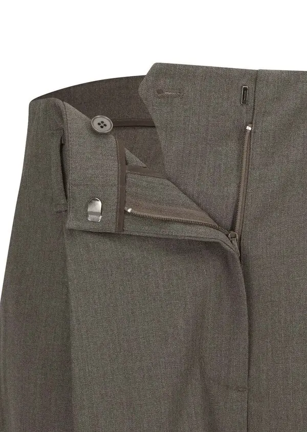 AMOMENTO Straight Tuck Pants