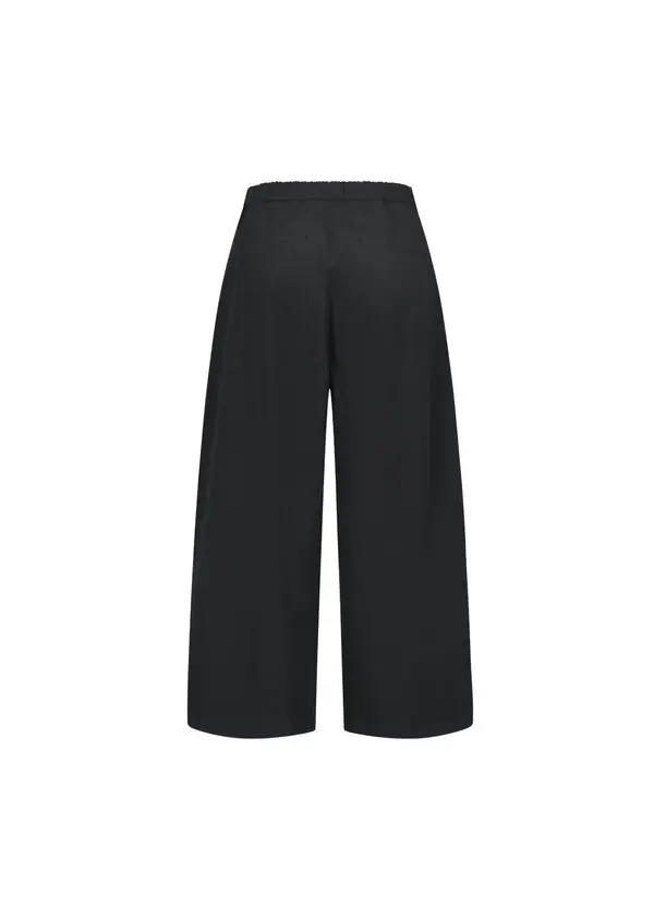 AMOMENTO Double-pleated Wide-leg Trousers