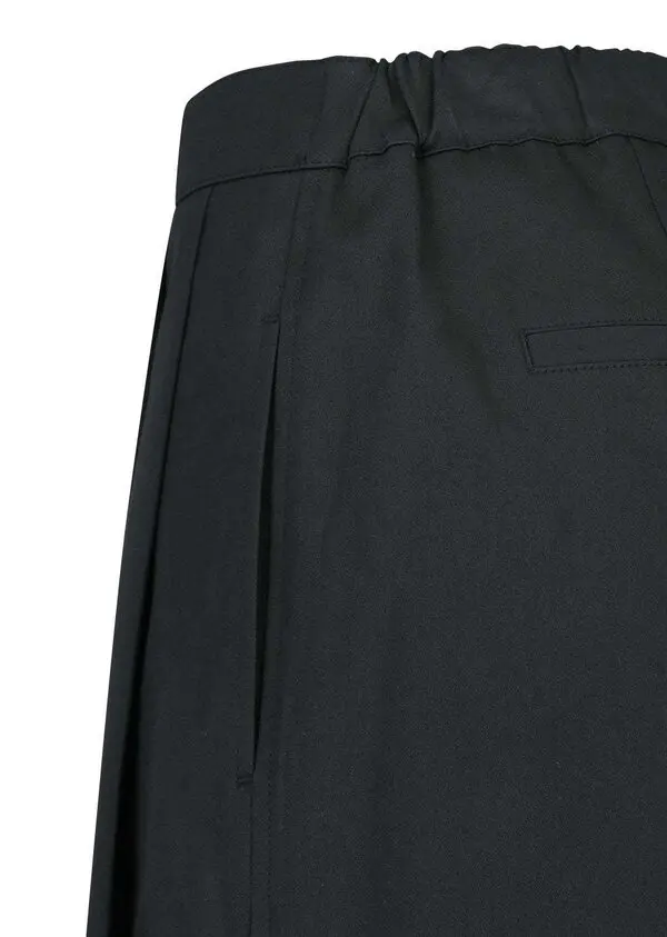 AMOMENTO Double-pleated Wide-leg Trousers