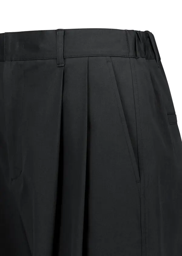 AMOMENTO Two-tuck Wide-leg Trousers