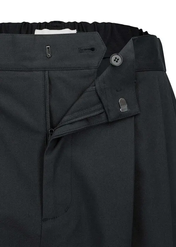 AMOMENTO Two-tuck Wide-leg Trousers