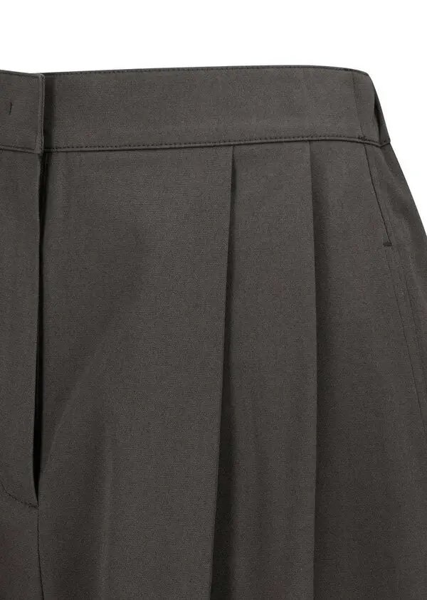AMOMENTO Double-pleated Wide-leg Trousers