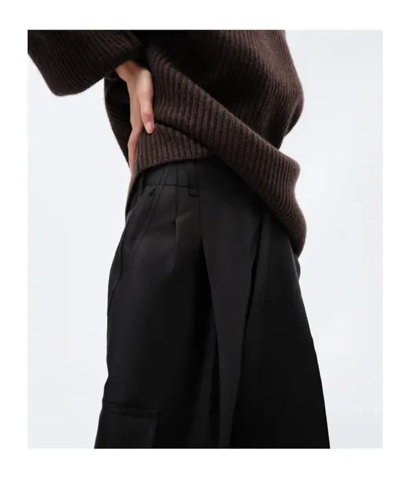 Carven Cargo Shorts In Silk Wool Couture