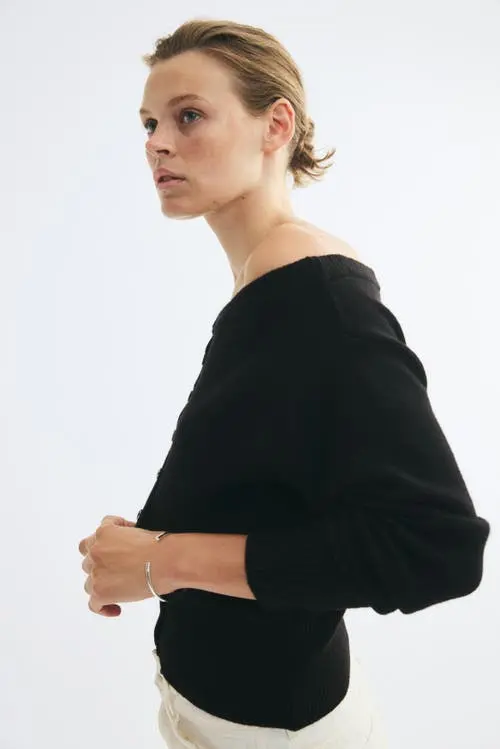 H&M Bouclé-knit Off-the-shoulder Cardigan