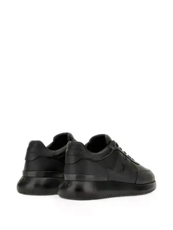 Hogan Sneakers Interactive