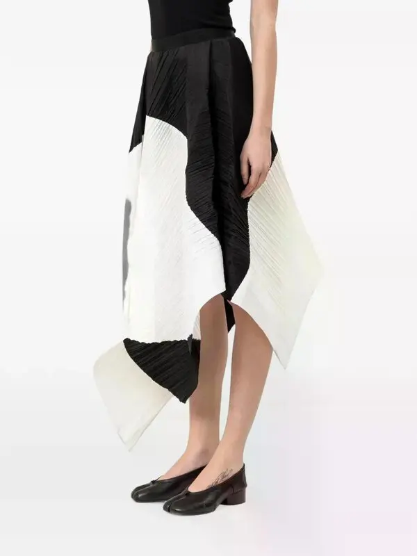 ENTIRE STUDIOS Veer Pleated Asymmetric Skirt