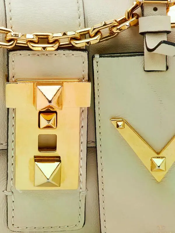 Valentino Garavani B-rockstud Chain Shoulder Bag