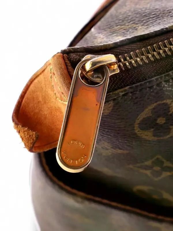 LOUIS VUITTON Totally Handbag Monogram Canvas Mm Shoulder Bag