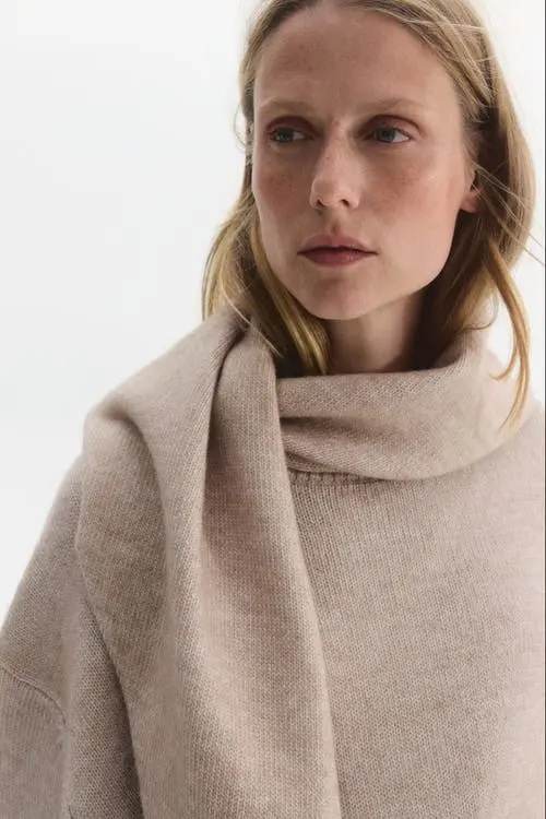 H&M Mama Loose-fit Sweater With Scarf