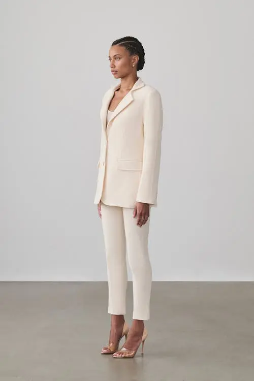 ARTEMIS DICIERO Aria Blazer