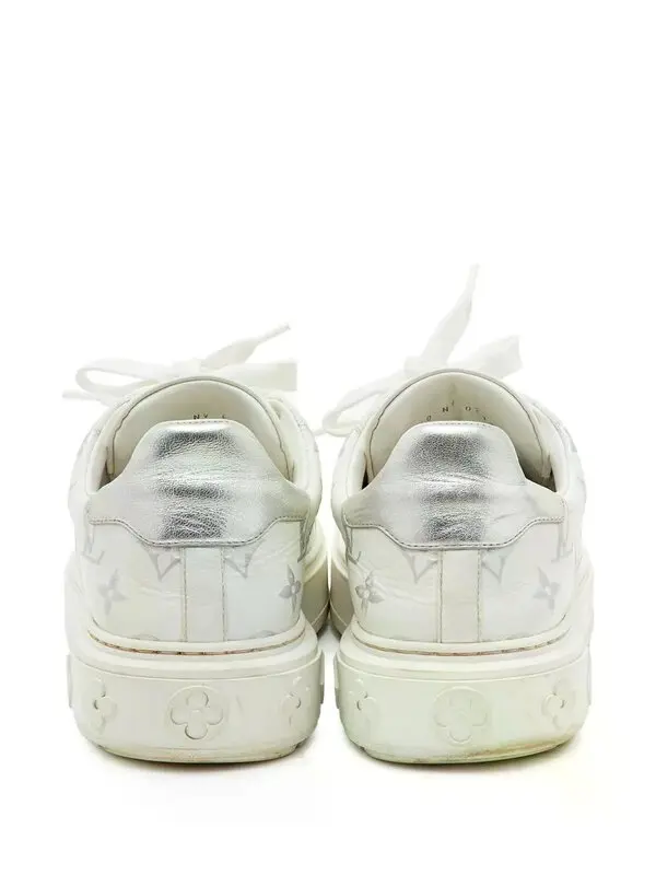 LOUIS VUITTON Time Out Sneakers