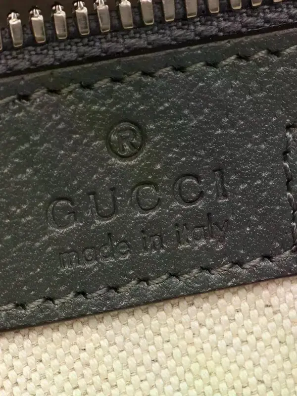 Gucci 2016-2026 Gg Supreme Ophidia Tote Satchel