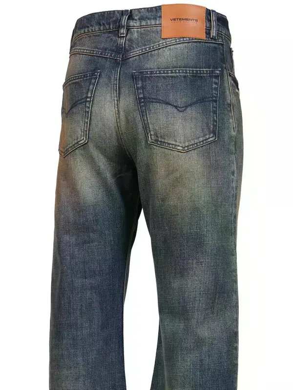 Vetements O-leg Washed Jeans