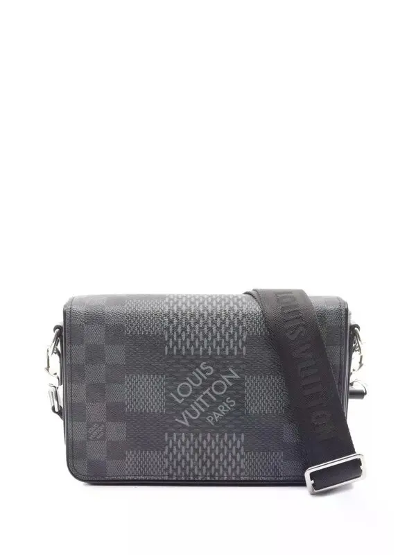 LOUIS VUITTON 2021-2026 Damier Graphite Studio 3d Messenger Bag Crossbody Bag - Black