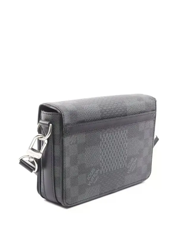 LOUIS VUITTON 2021-2026 Damier Graphite Studio 3d Messenger Bag Crossbody Bag