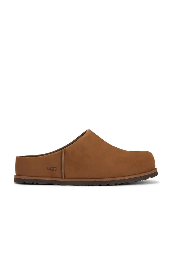 UGG Otzo Clog In Brown - Dark Chestnut