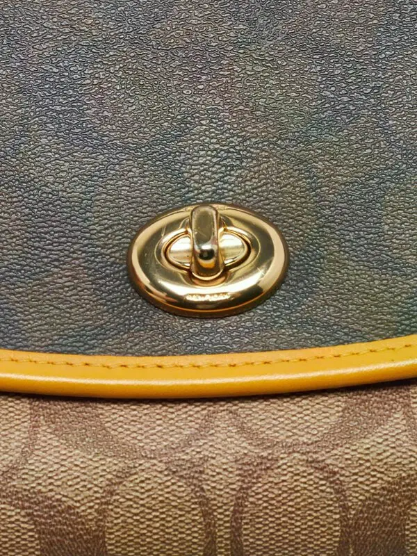 COACH 23 Tilly Signature Tote Bag