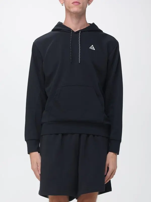 Nike Contrast Logo Hoodie With Kangaroo Pocket And Drawstring