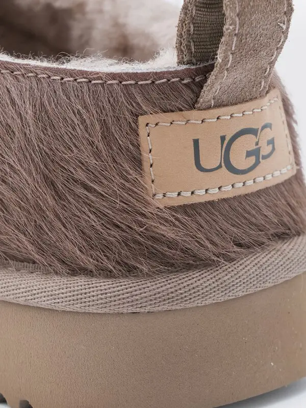 UGG Boots - Brown
