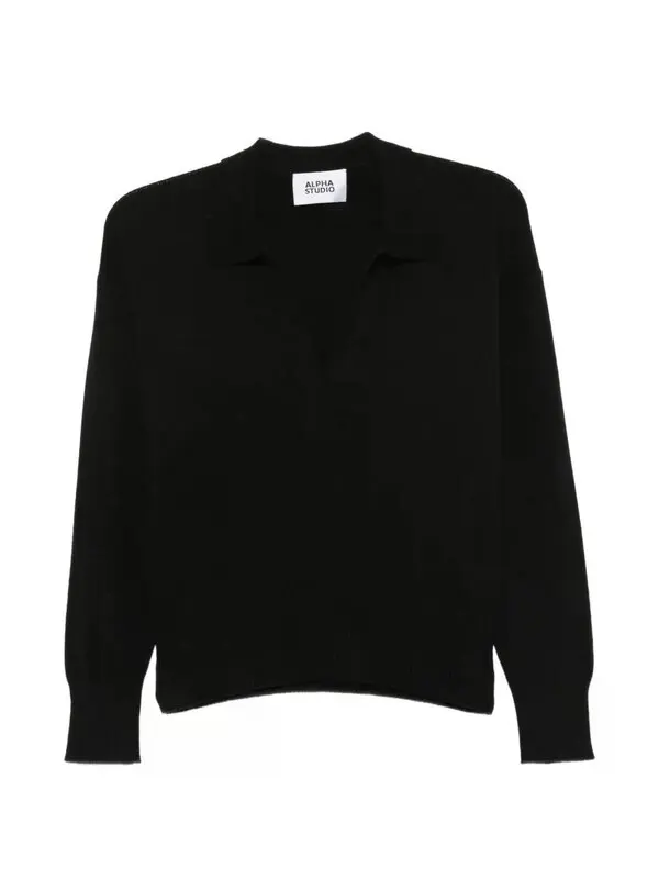 Alpha Studio V-neck Top