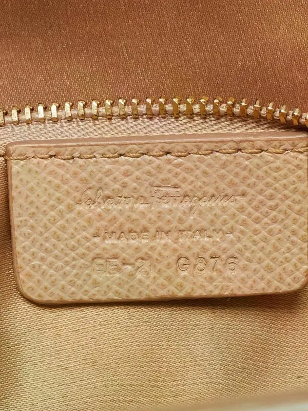 FERRAGAMO Today Leather Tote Bag - Neutrals