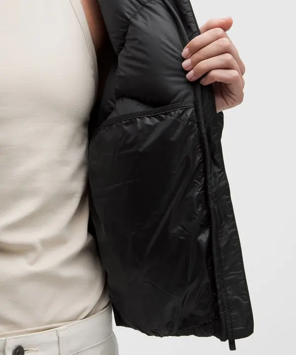 Lululemon Featherweight Cropped Quilted Puffer - Black