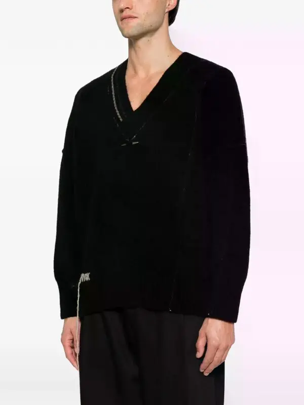 Isabel Benenato V-neck Distressed Sweater