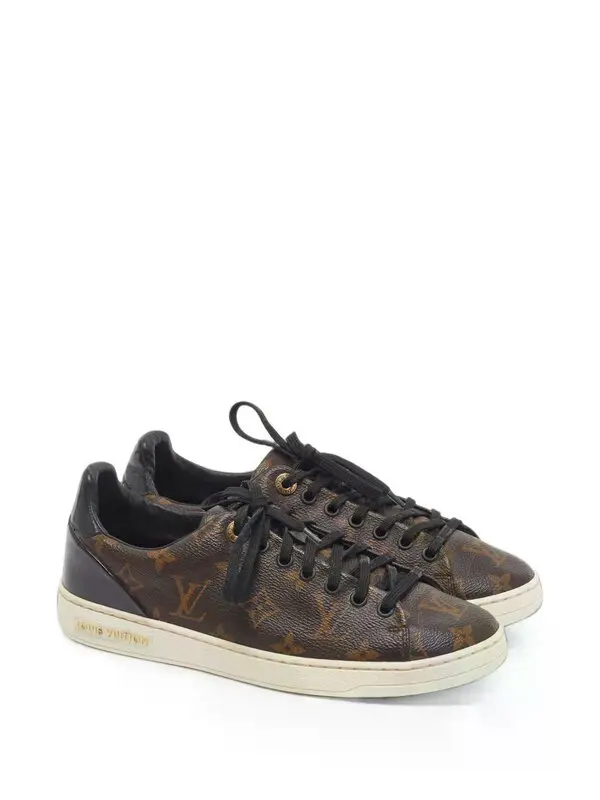 LOUIS VUITTON Monogram Sneakers