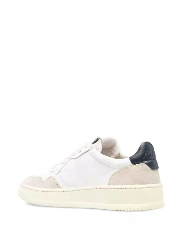 AUTRY Medalist Leather Sneakers - White